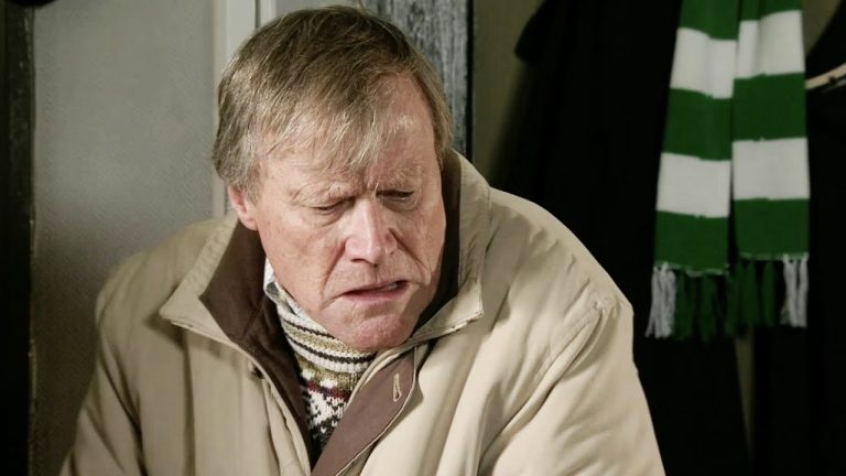 HOT NEWS!! Coronation Street's Roy Cropper sparks death fears as fans ...